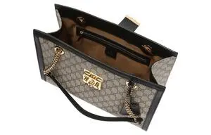 Gucci Gg Padlock Series Single-shoulder Bag - Cream
