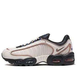 Nike Max Tailwind 4 'roman Numerals - Pink