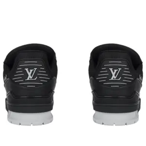 LOUIS VUITTON Trainer Sneakers - Black