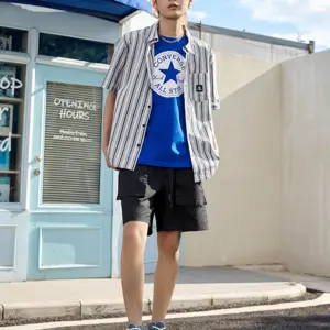 CONVERSE Go-to Chuck Taylor Patch Standard Fit T-shirt Asia Sizing