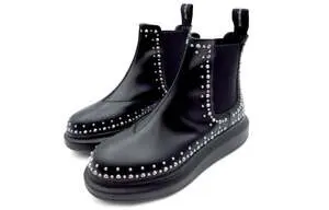 Alexander McQueen Studded Hybrid Chelsea Boots - Black/silver