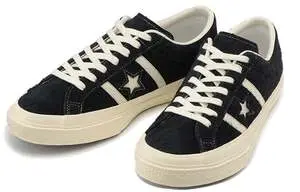 CONVERSE Star & Bars Suede Low-top Sneakers - Black