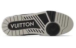 LOUIS VUITTON Trainer Sneakers
