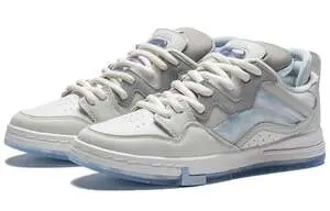 LI-NING Pro Cozy Low Top Sneakers