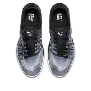 Nike Free Tr 6 Print Athletic Sneakers - Black