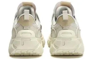 FILA FUSION Bone Sneakers
