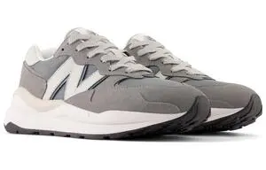 NEW BALANCE 57/40 Sneakers - Gray