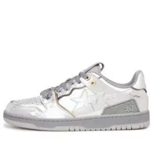A BATHING APE X Hajime Sorayama Sk8 Sta Sneakers - Silver