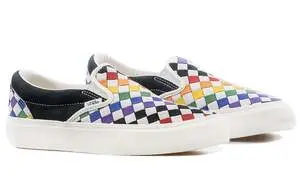 VANS Classic Slip-on Vlt Lx 'pride' Sneakers
