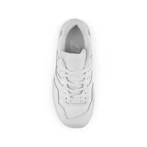 NEW BALANCE 550 "triple " Sneakers - White