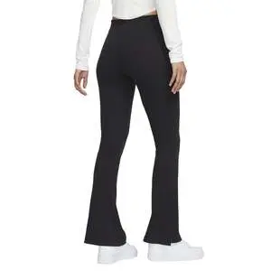 Nike Chill Knit Pants