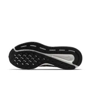 Nike Run Swift 2 Sneakers - White/brown