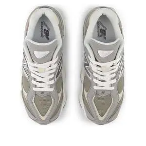 NEW BALANCE 9060 Sneakers