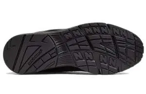 NEW BALANCE 991 Series Sneakers - Black