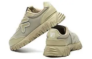 FILA FUSION Low Top Sneakers
