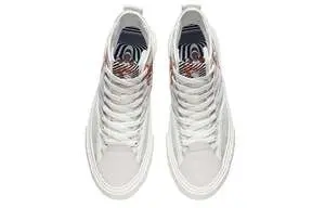 LI-NING Classic Canvas Hi X Disney Tigger Sneakers