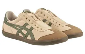 Onitsuka Tiger Tokuten Slip-on Sneakers