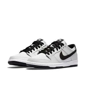 Nike Dunk Low Pro "ishod Wair" Sneakers - White