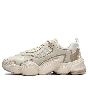 FILA FUSION Tenacity Chunky Sneakers - White/beige
