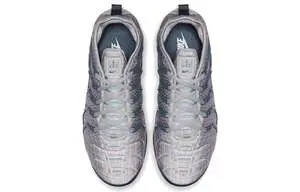 Nike Vapormax Plus Athletic Sneakers