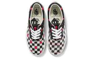 VANS House Of Terror X Era "ityou'll Float Too" Sneakers - Black/red
