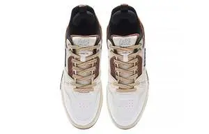 LI-NING 001 Btc Sneakers - White/brown