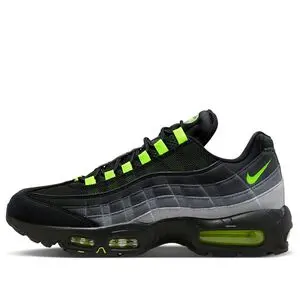 Nike Max 95 Sneakers - Black/green
