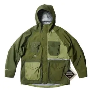 PALACE X Engineered Garments Gore-tex Field Parka