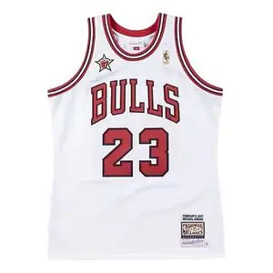Mitchell & Ness Chicago Bulls Michael Jordan Retro Jersey - White