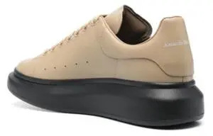Alexander McQueen Larry Sneakers - Beige/black