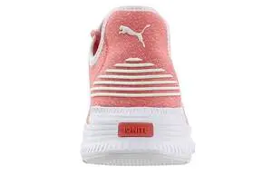 PUMA Avid Evoknit Low Top Sneakers - Pink