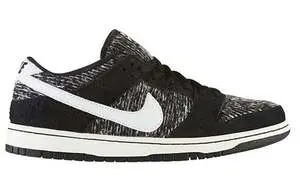 Nike Dunk Low Sneakers