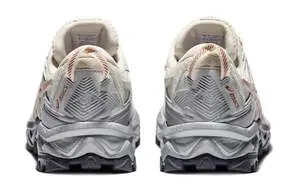 Asics Gel-fujitrabuco 8 Low Top Athletic Sneakers - White/gold