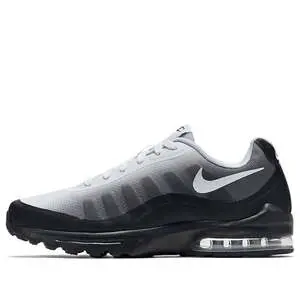 Nike Nike Air Max Invigor Print Sneakers Black/grey/white