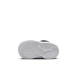 JORDAN Air Max Aura 5 Sneakers