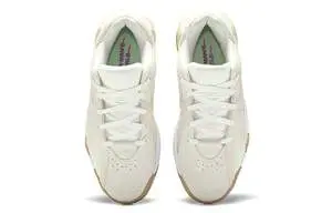 REEBOK Hurrikaze 2 Low Sneakers