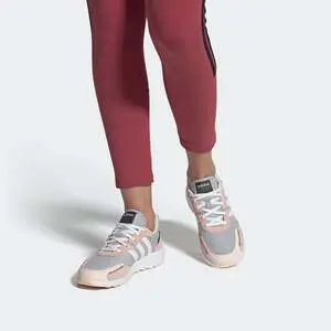 Adidas Retrorun Sneakers - Grey