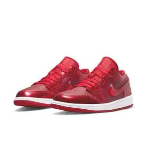 JORDAN 1 Low Se Sneakers - Red