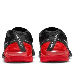 Nike React Metcon Turbo "bred" Athletic Sneakers