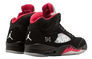 JORDAN 5 Retro X Supreme Sneakers