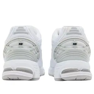 NEW BALANCE 1906r Lace-up Sneakers - White Canvas