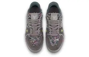 LOUIS VUITTON Trainers - Grey/silver/multi-color