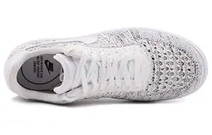 Nike Force 1 Flyknit Low Sneakers