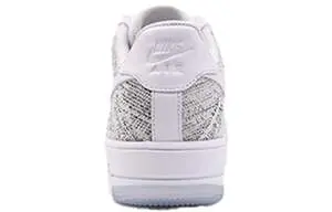 Nike Force 1 Flyknit Low Sneakers