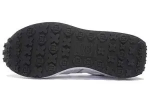 LI-NING V2 Training Sneakers - White/grey