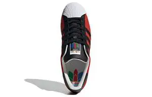 Adidas Superstar " Core Black" Sneakers - Red