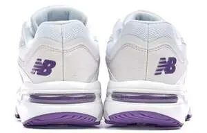 NEW BALANCE 426v1 Low Top Sneakers - White/purple
