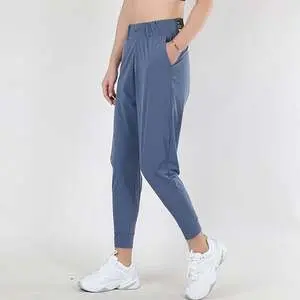 Nike Bliss Training Jogger Pants