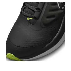 Nike Zoom Winflo Shield Sneakers