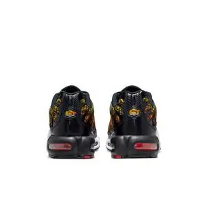 Nike Max Plus "graffiti - Black